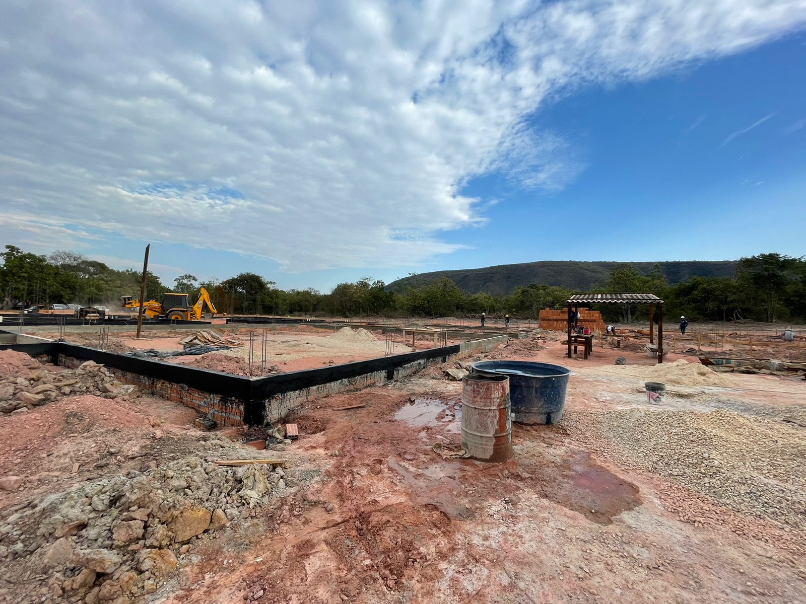 Dr. Adilson Gonçalves acompanha andamento da construção do 1º Lar dos ...